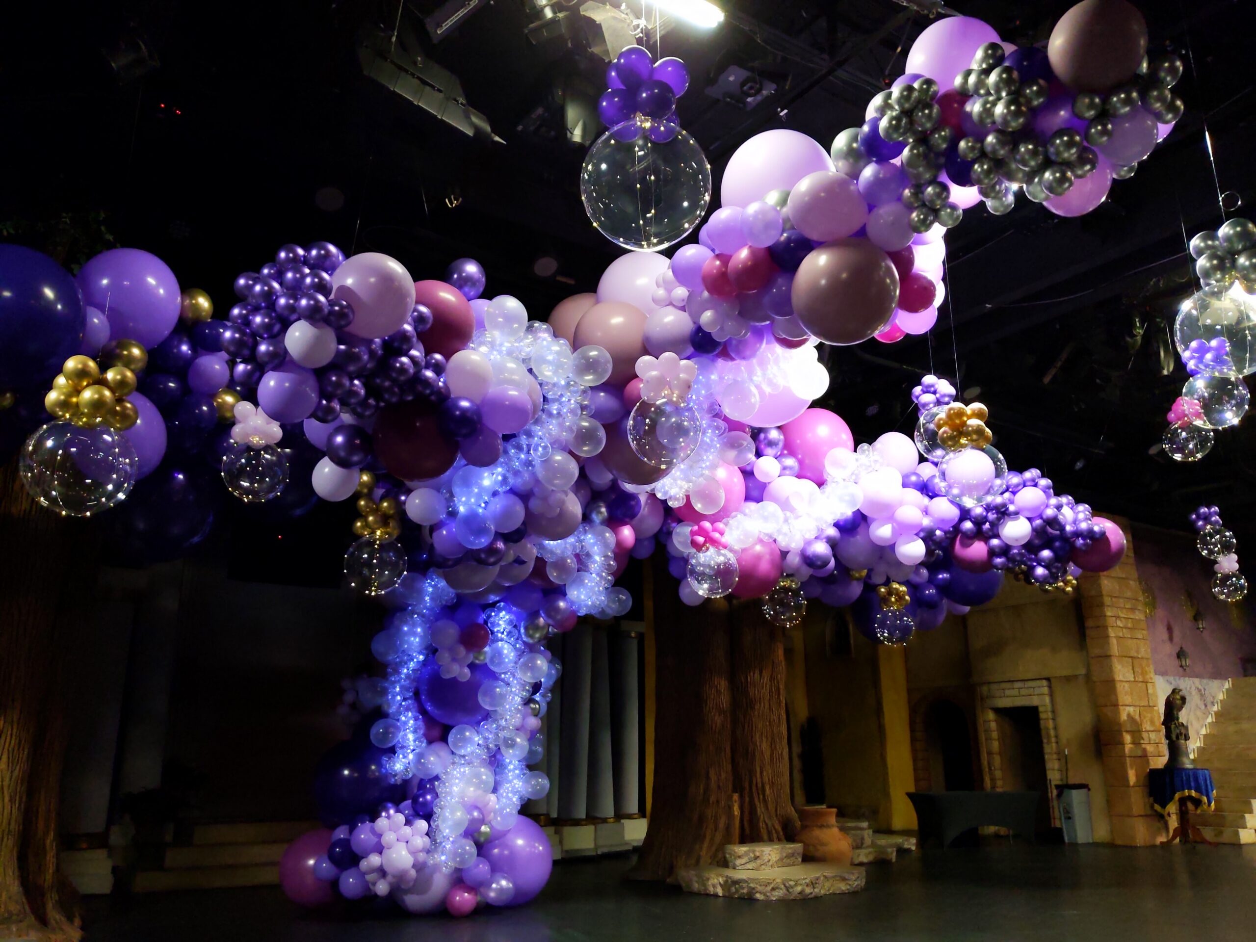 Balloon Columns & Pillars in Charlotte, NC | Styles & Pricing